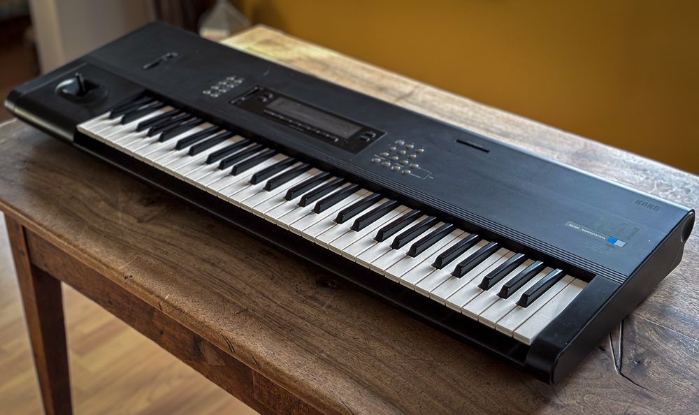 Korg Synthesizer - M1 Workstation | Kaufen auf Ricardo