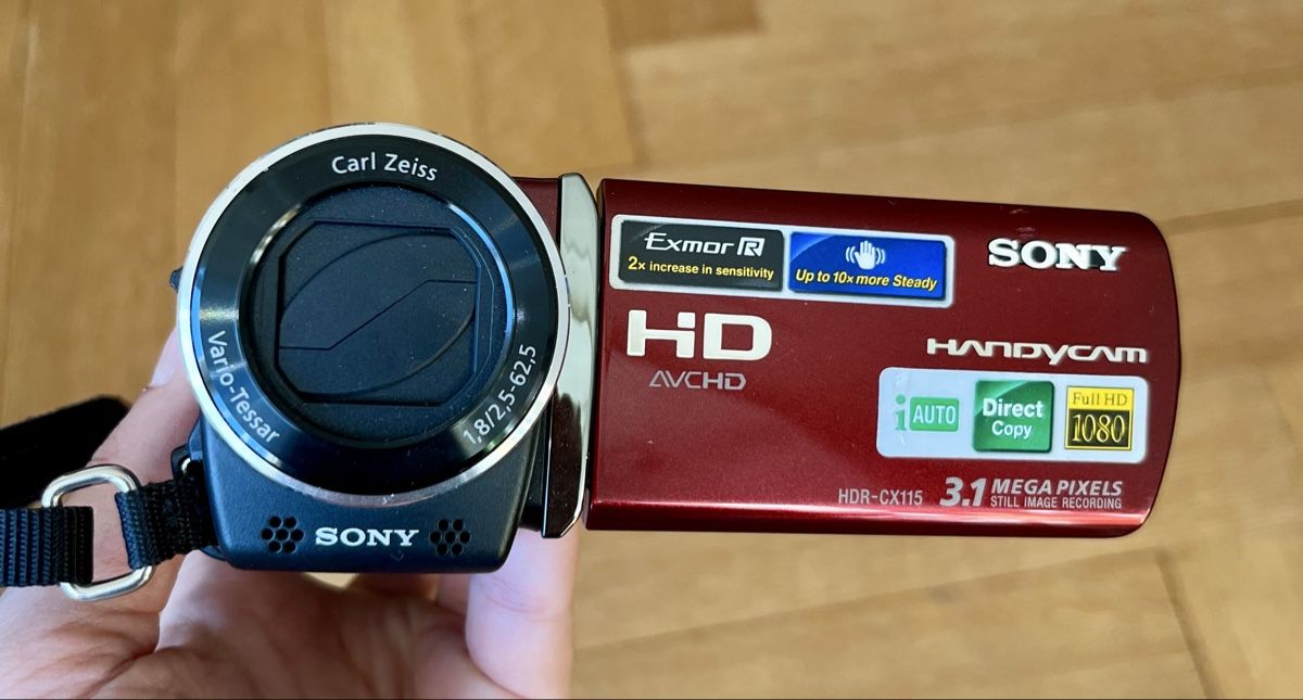 Sony Handycam HDR-CX115 Camcorder (Gebraucht) in Basel für CHF 80 – mit ...