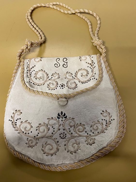 Alte Hand Tasche Hand Arbeit (Gebraucht) in Schlieren für CHF 26 – mit ...