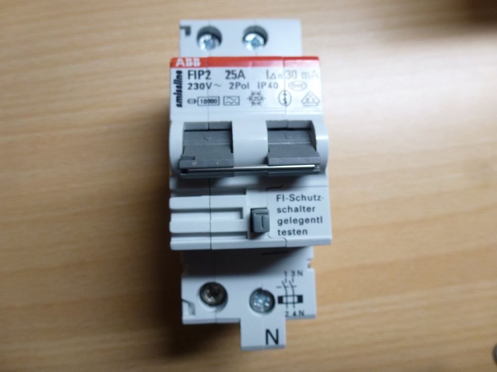 FI 25A 30mA 2pol. ABB-smissline (Neu (gemäss Beschreibung)) in ...