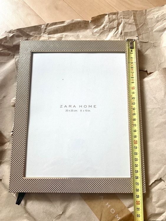 ZARA photo frame / Bilderrahmen 20x25 (Neu (gemäss Beschreibung)) in ...