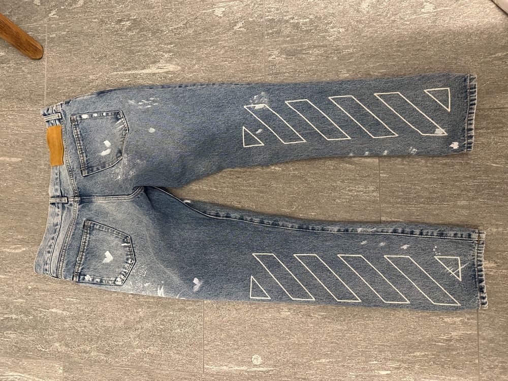 OFF WHITE Jeans (Neu (gemäss Beschreibung)) in Dürnten für CHF 50 – mit ...