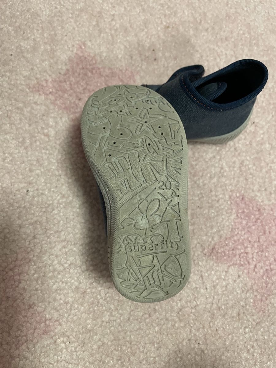 Chaussons Superfit, taille 20, motif fusée 🚀, garçon. (D'occasion) à ...
