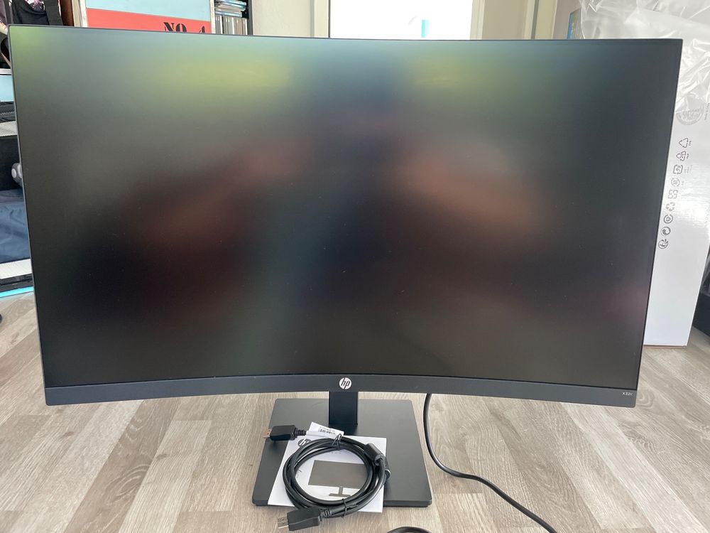 Monitor HP X32C (31.5", 1920 x 1080) Curved | Kaufen auf Ricardo