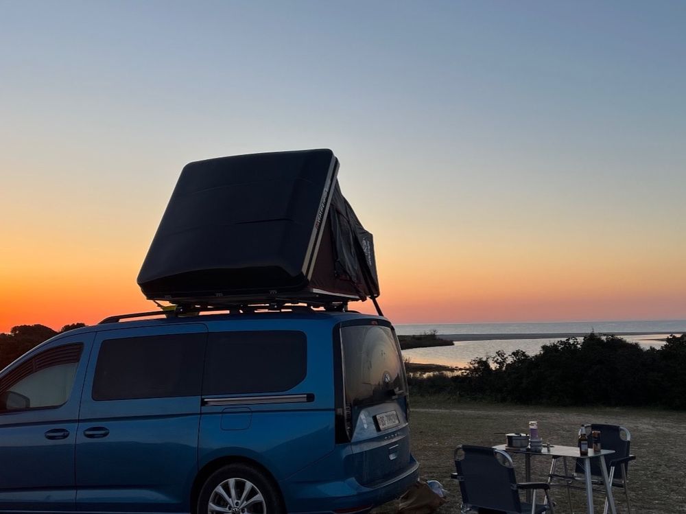 IKamper -SKycamp 2.0 Mini Dachzelt - Black (Gebraucht) in Basel für CHF ...