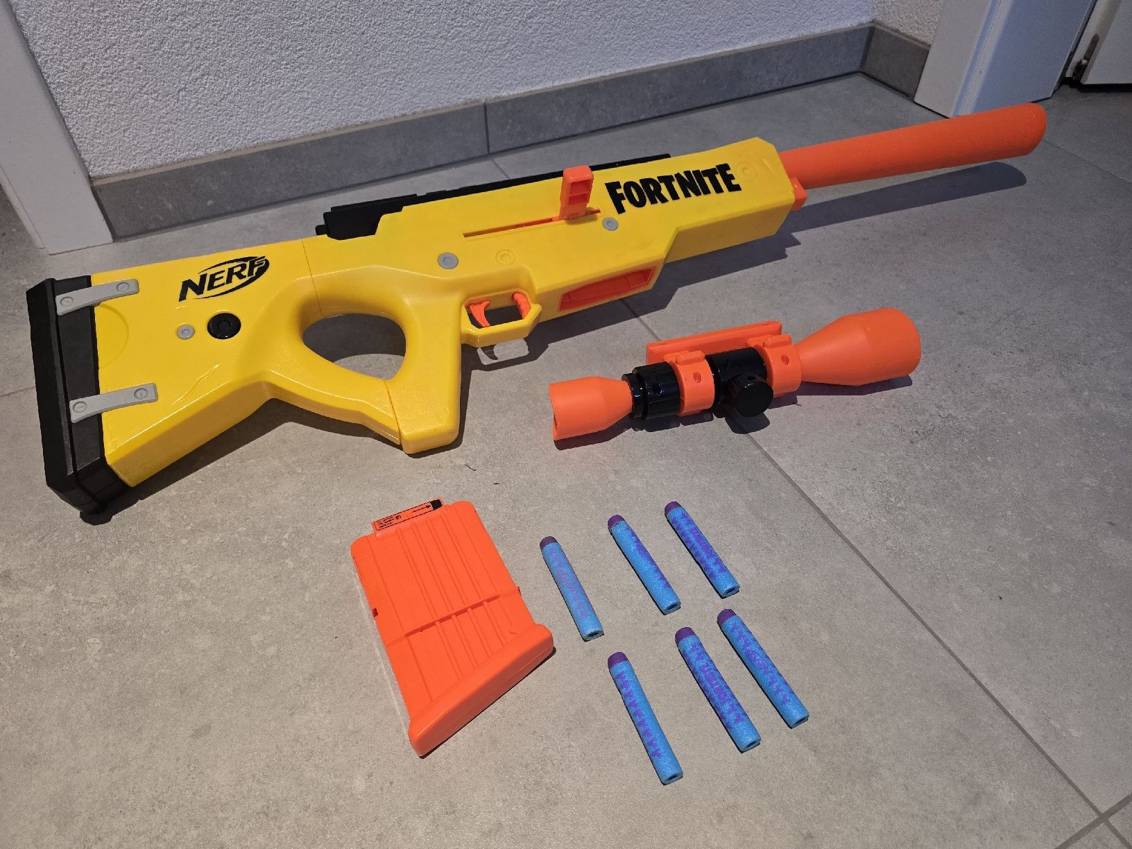 nerf fortnite basr-l blaster (Gebraucht) in vallon für CHF 30 – mit ...