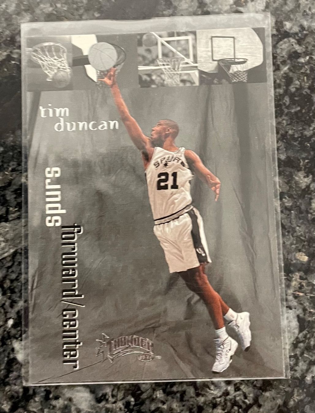 NBA Tim Duncan Skybox Thunder 98/99 Card (Neu (gemäss Beschreibung)) in ...