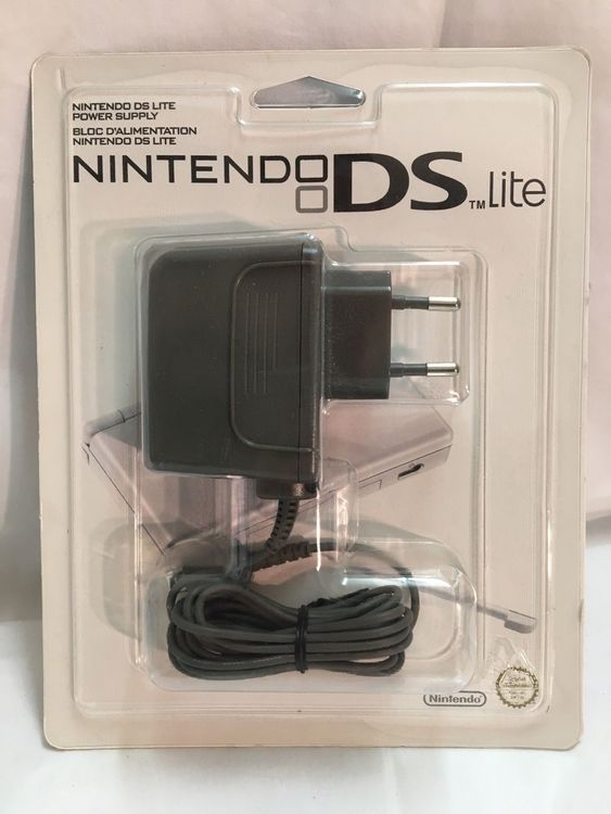 Nintendo DS Lite Adapter | Kaufen auf Ricardo