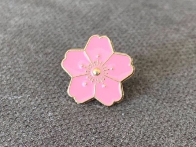 Pin Blume rosa | Kaufen auf Ricardo