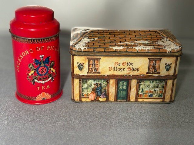 AKTION 5.- Fr. !! - 2 Vintage Blechdosen Sammlerdosen (Gebraucht) in ...