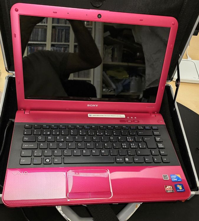 Sony Vaio Pink Edition (Gebraucht) in Winterthur für CHF 49 – nur ...