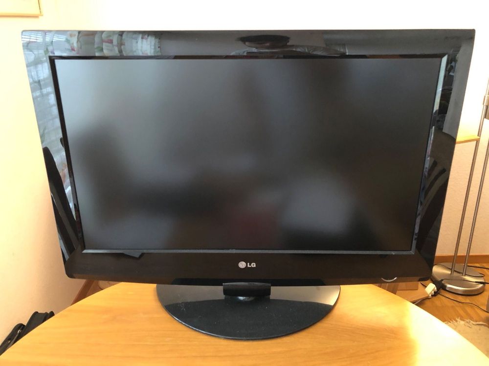 LG Fernseher | Kaufen auf Ricardo