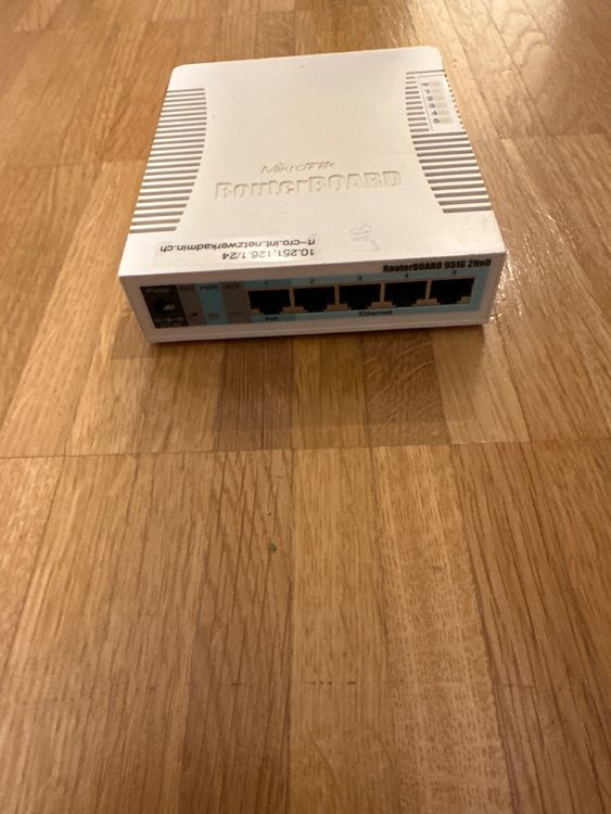 RouterBOARD 951G-2HnD Router Mikrotik Wifi Gigabit Ethernet (Gebraucht ...