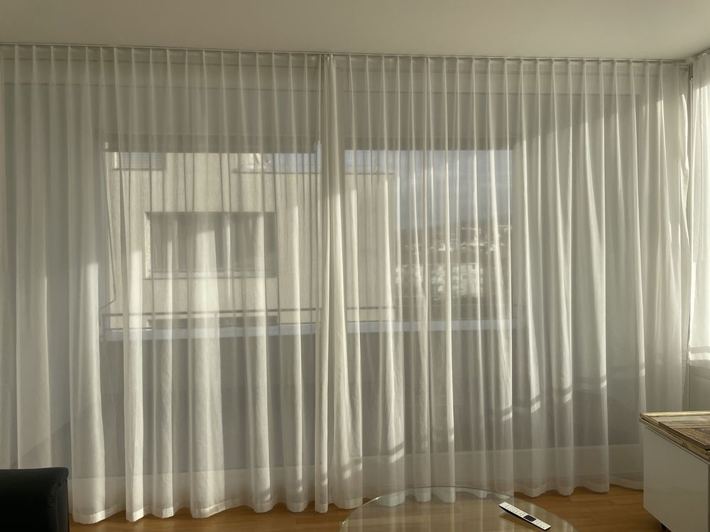 Wunderschöne Dekovorhänge mit Ziehstangen (Gebraucht) in Magden für CHF 10 – nur Abholung auf ...