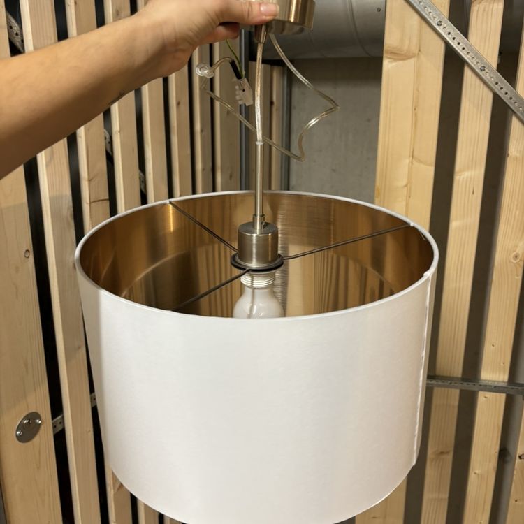 Livique Lampe NEU (Neuf (Voir description)) à Muttenz pour CHF 25 ...