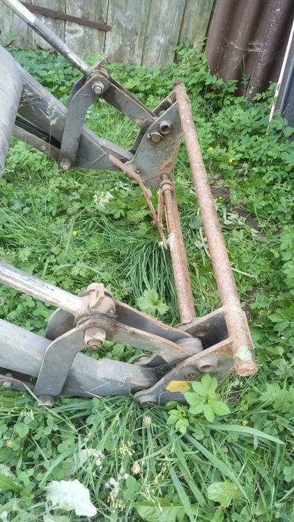 Frontladerschwinge Howard FX 13 Extra (Gebraucht) in Busswil TG für CHF ...