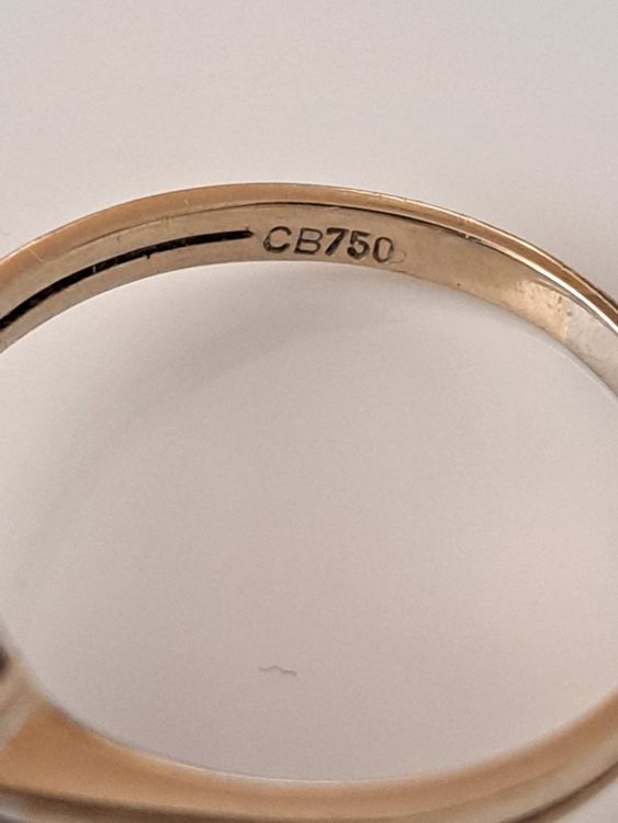 CB Carl Bucherer Gold Ring mit Diamanten und Blaues Sapfir (Gebraucht) in Schaffhausen für CHF ...