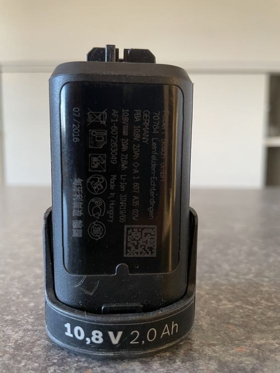 Bosch Akku 10.8V / 2.0Ah | Kaufen auf Ricardo