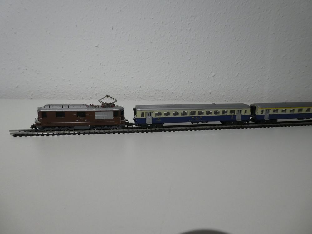 ARNOLD Spur N, BLS Re 4/4 mit 6 BLS Wagen EW I (Gebraucht) in Dübendorf für CHF 145 – mit ...