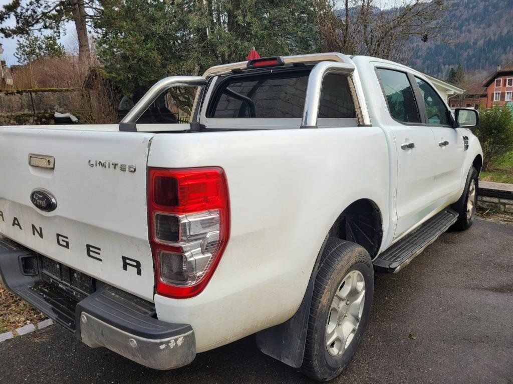 A saisir FORD Ranger XL 2.2 TDCi 4x4 161CV. Automatique (Gebraucht) in ...