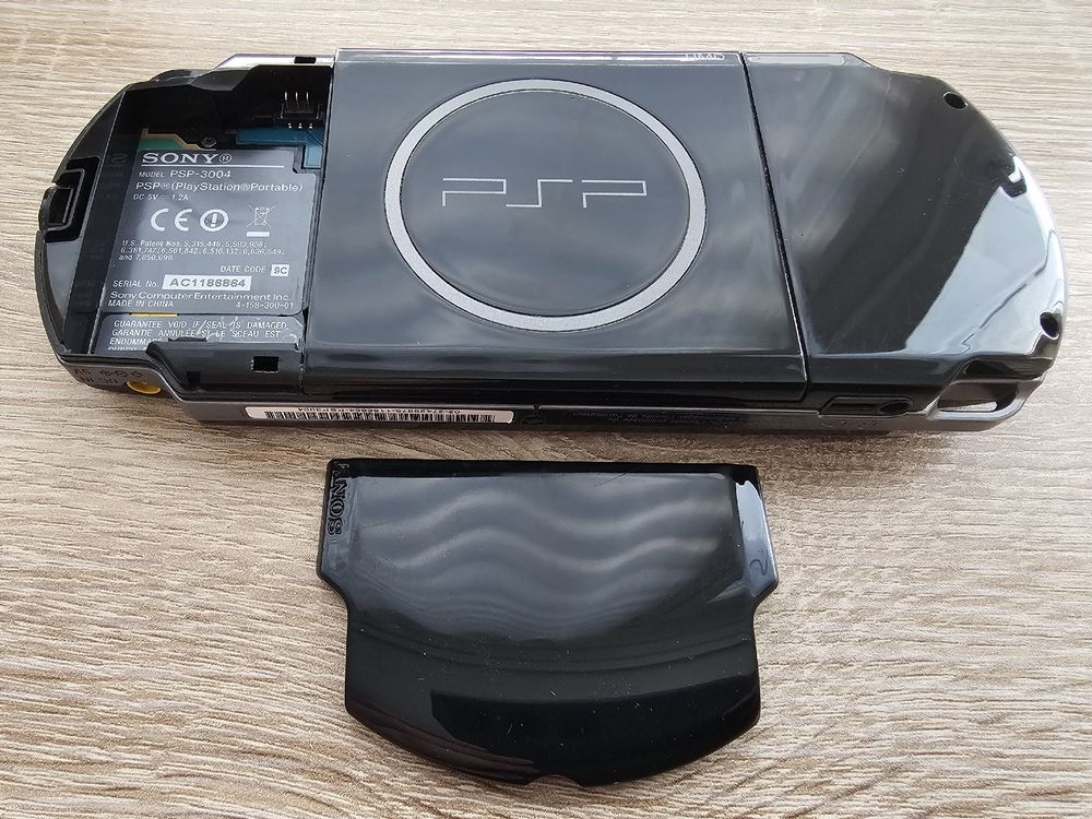 Sony PSP Playstation Portable 3000er Modell "Gran Tourismo" | Kaufen ...