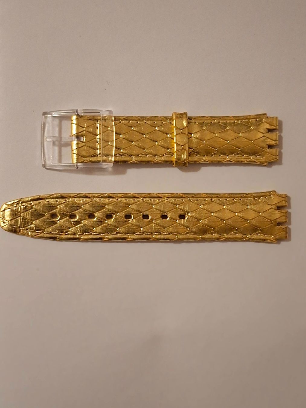 Bracelet Swatch cuir Scuba golden island,très bon état (D'occasion) à ...