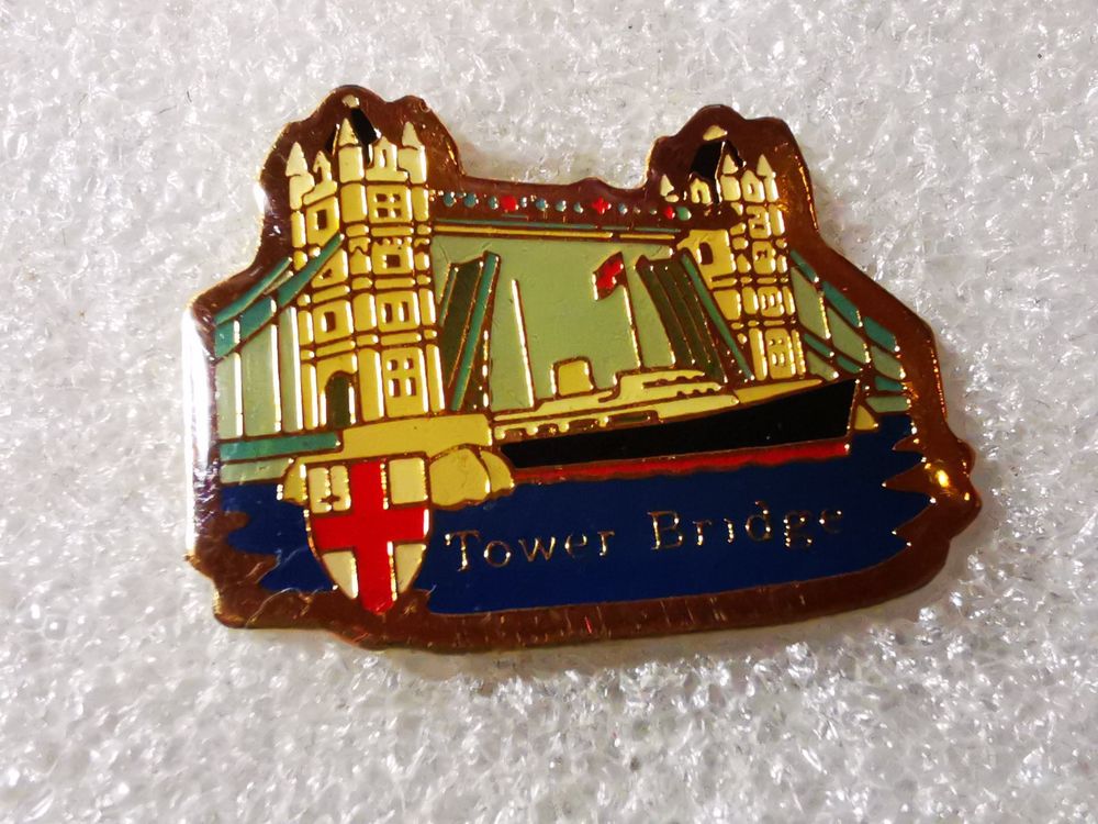 Ansteckpin 163: London Tower Bridge (Gebraucht) in Oppligen für CHF 1 ...