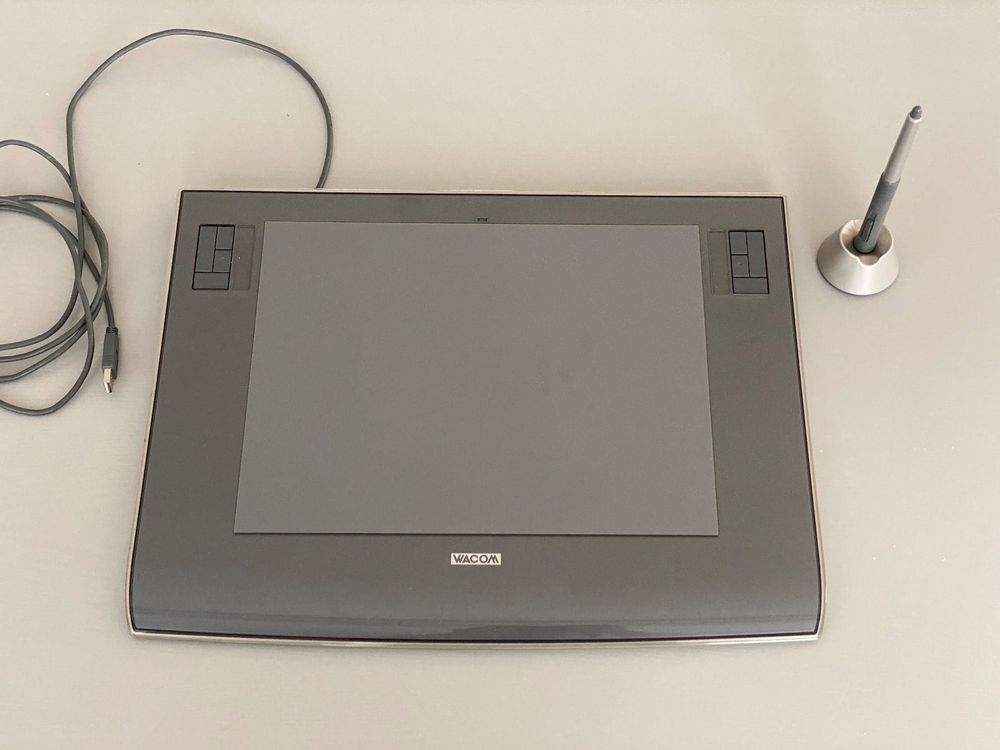 Grafiktablet Wacom Intuos 3 (Gebraucht) in Schaffhausen für CHF 40 ...