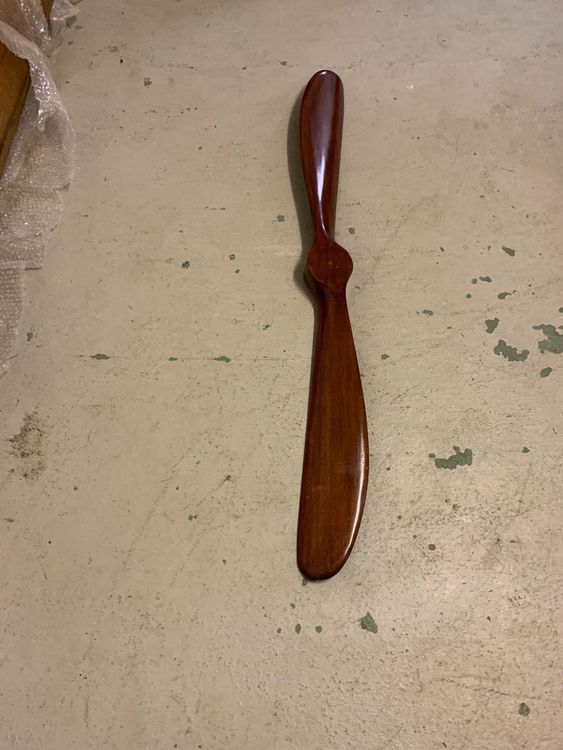 Flugzeug Holzpropeller (Lang 126cm)Nr 45 (Gebraucht) in Effretikon für ...