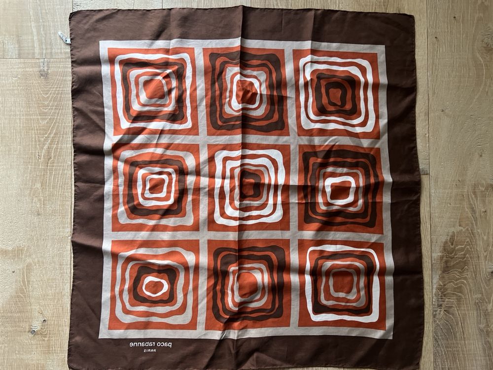 Paco Rabanne 100% soie - Foulard carré vintage -74 cm (D'occasion) à ...