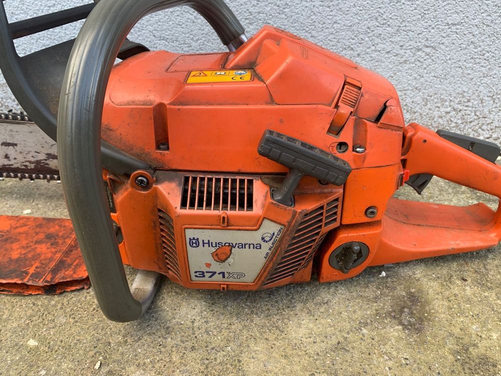 Defekte Husqvarna Motorsage