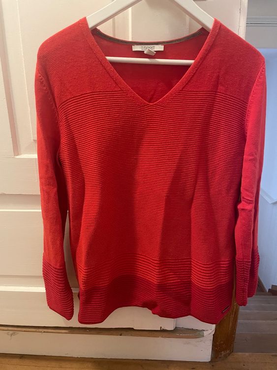 Roter Pullover V Ausschnitt von Esprit | Kaufen auf Ricardo
