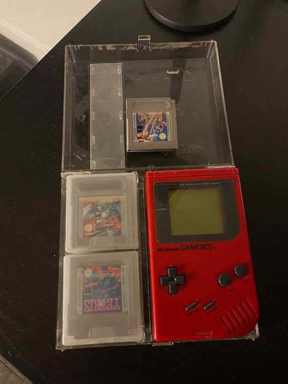 Gameboy Classic red + 7 games + Official box | Kaufen auf Ricardo