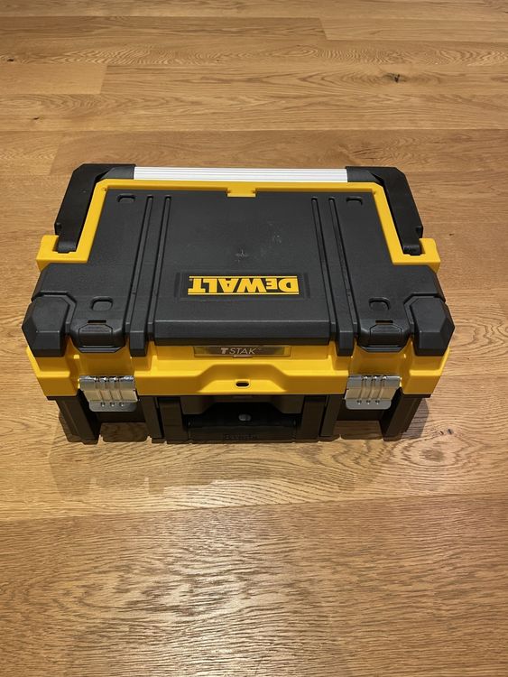 Dewalt Oberfräse DW615 mit 1000W Motor+10X NEUEN Fräser dazu (Gebraucht ...