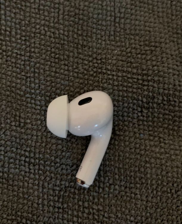 Apple AirPods Pro 2 rechst right compatible mit A2931 | Kaufen auf Ricardo