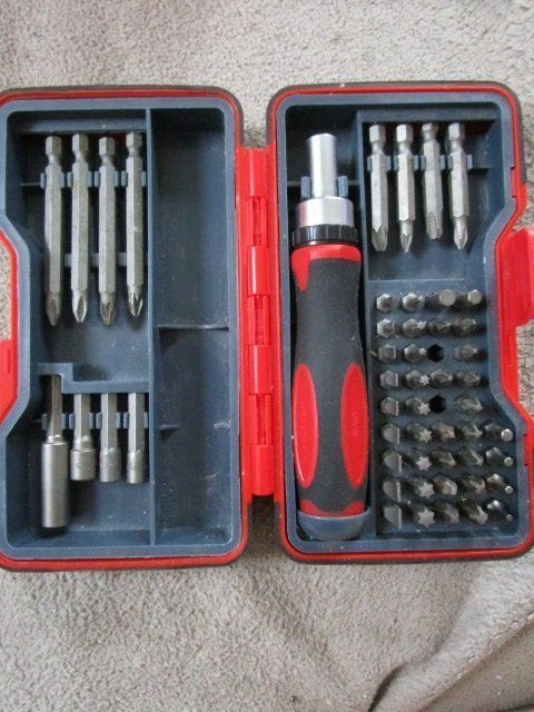 1 Bit Set (Gebraucht) in rorschach für CHF 4 – mit Lieferung auf ...