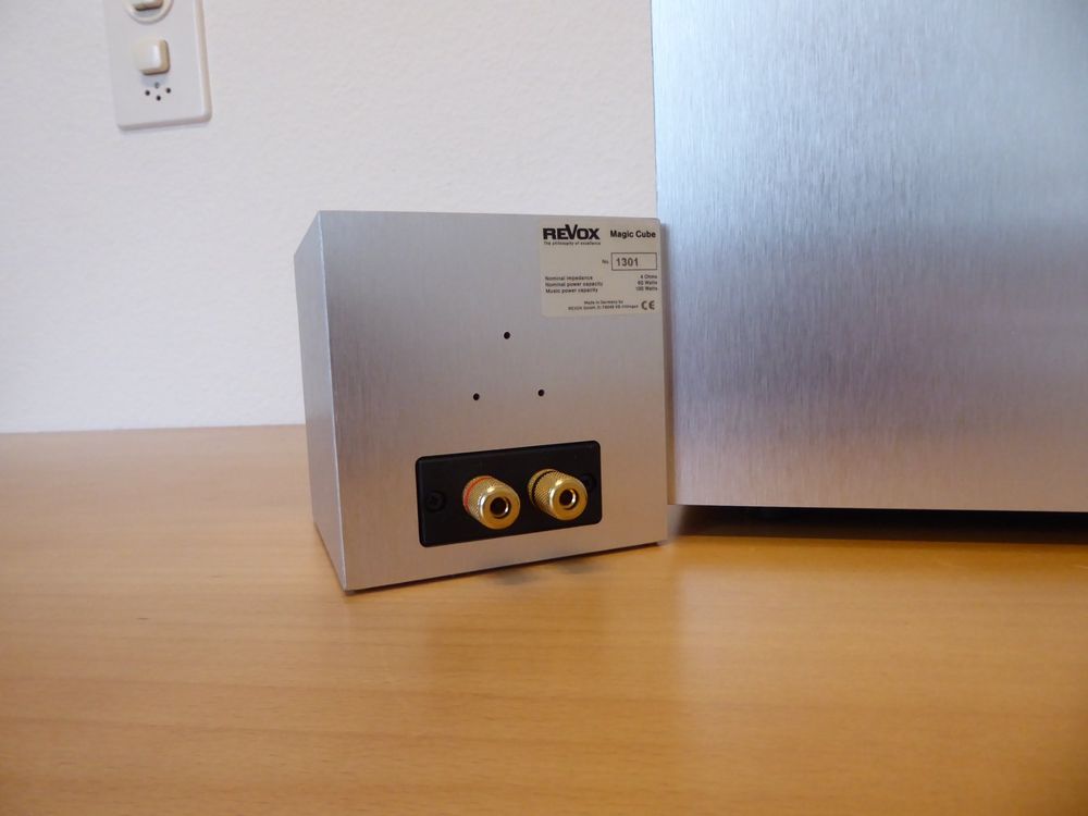 ReVox Subwoofer Magic Bass + 2 Magic cube (Gebraucht) in Winterthur für ...