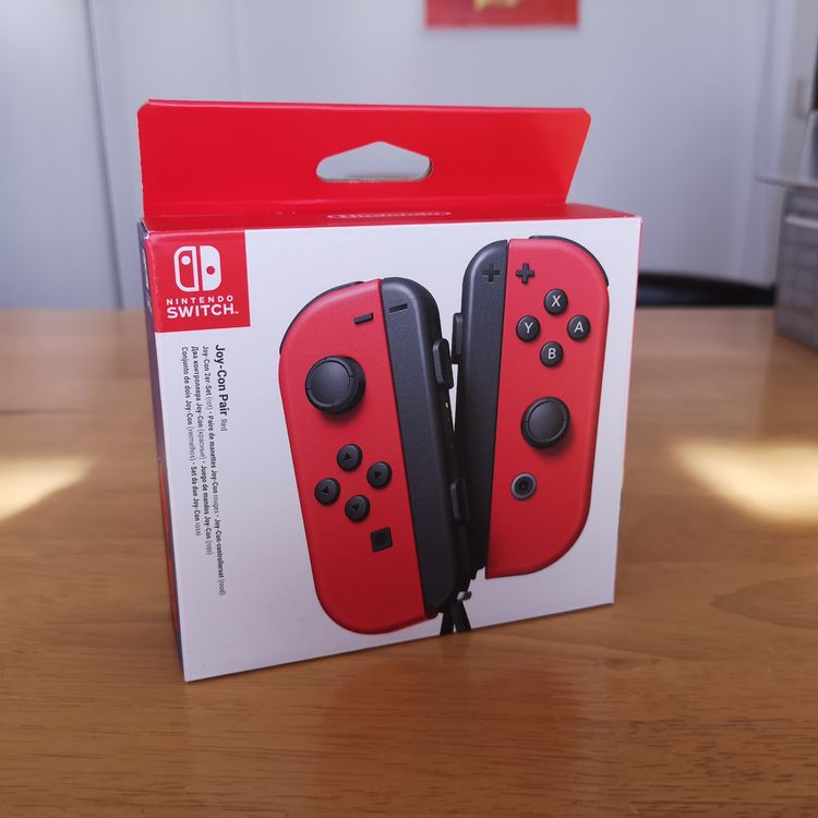 *Nintendo Switch Joy Con red/rot* (Super Mario Odyssey) (Neu (gemäss ...