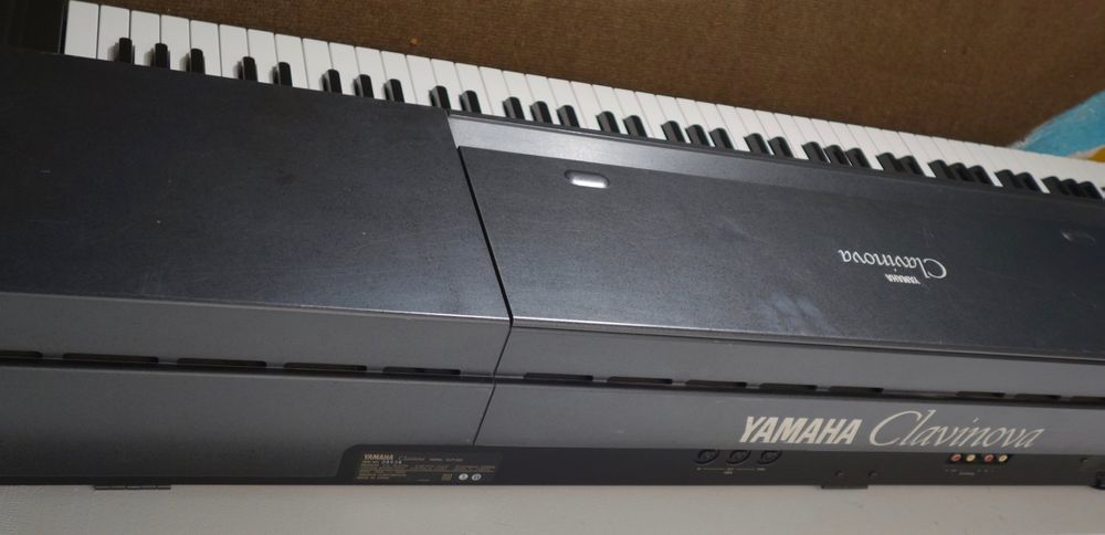 Yamaha Clavinova CLP-350 Digitalpiano E-Piano (Gebraucht) in Biel ...