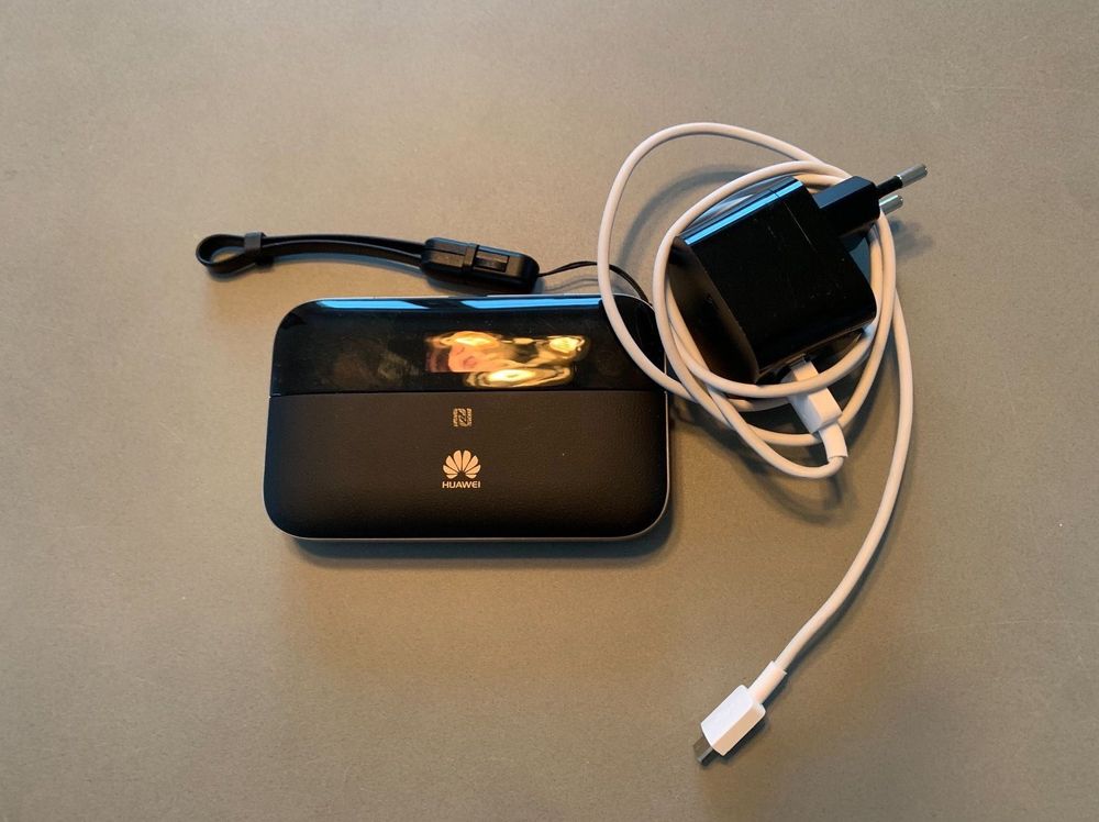 HUAWEI Mobile WiFi Router CAT6 6400mAh (Gebraucht) in Zürich für CHF 71 ...