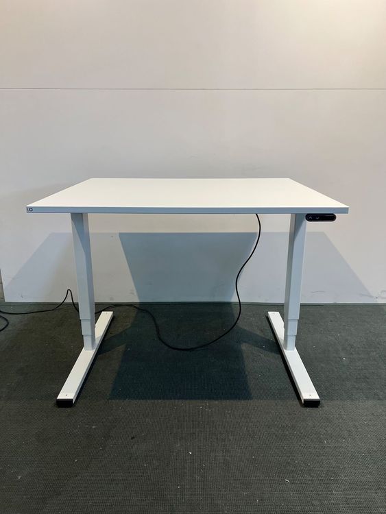 008 LISTA LO elektr. Sitz-/Stehtisch aus Liquidation (Gebraucht) in ...