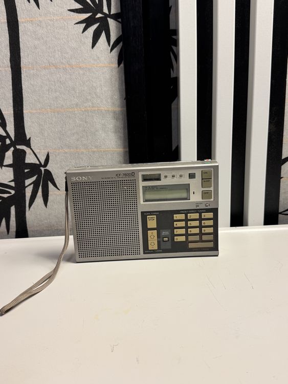 Sony ICF-7600D Weltempfänger Radio - Vintage BA (Gebraucht) in Schlieren für CHF 10 – mit ...