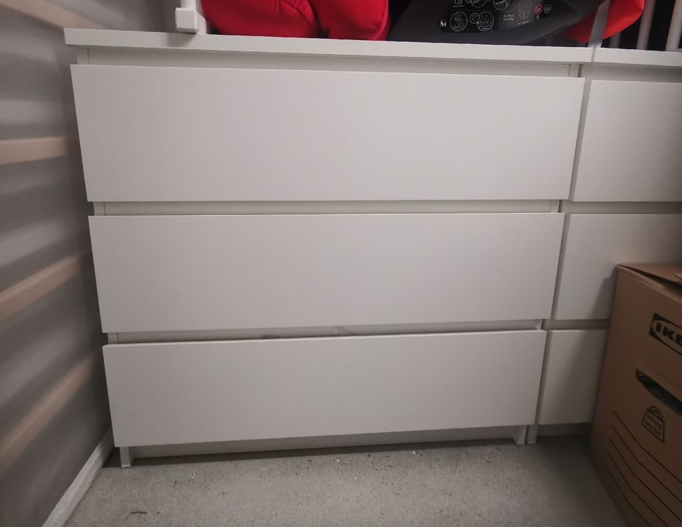 Malm Kommode von Ikea, weiss (D'occasion) à Glattpark(Opfikon) pour CHF 2 – retrait uniquement ...