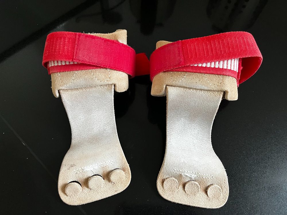 Reckleder von Reisport für Getu / Kunstturnen (Gebraucht) in Schinznach ...