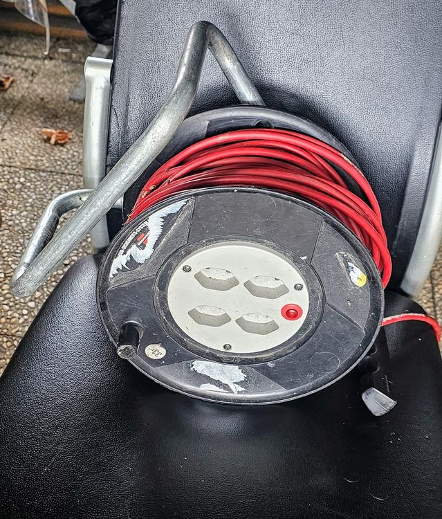 Bobine de câble de 33m. Idéale pour les travaux extérieur (Neuf (Voir ...