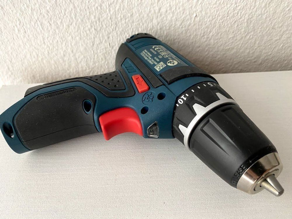Bosch GSR 12V-15 Akku Bohrschrauber Neu ungebraucht (Neu und originalverpackt) in Zollikofen für ...