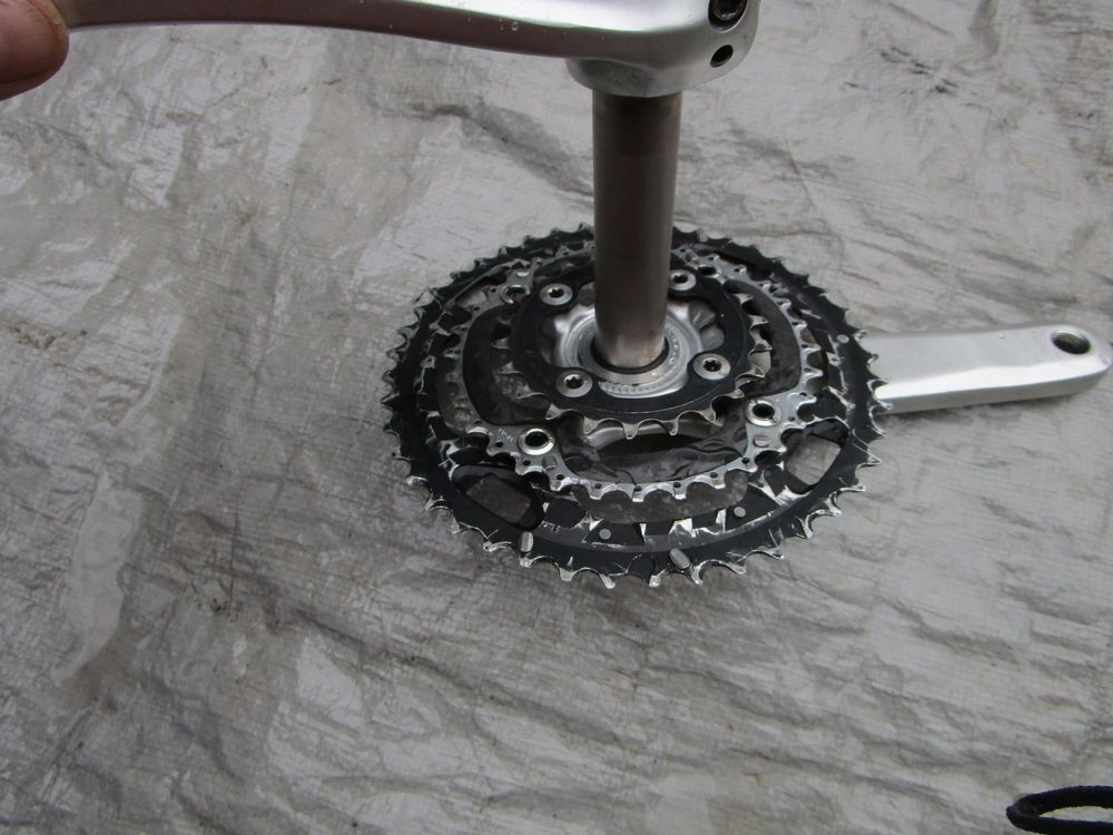 SHIMANO XT Kurbel 3 fach 175mm (Gebraucht) in Ottikon für CHF 65 – mit Lieferung auf Ricardo kaufen