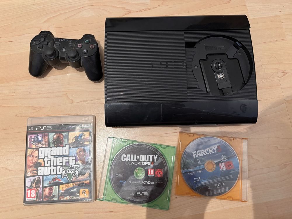 Playstation 3 Konsole mit 3 Top Games - GTA, COD, FarCry (Gebraucht) in ...