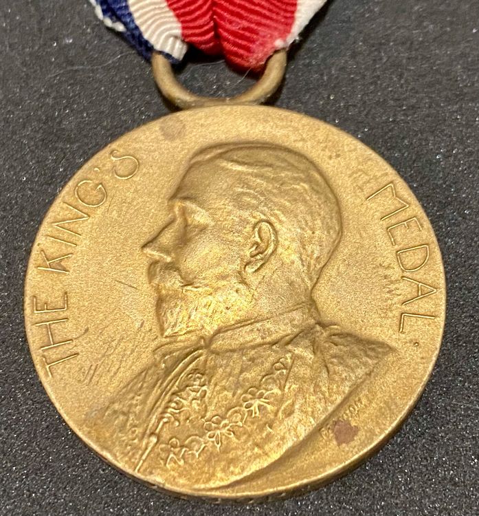 1920 - THE KING’S MEDAL LCC von J.J. Cope - London England (Gebraucht ...