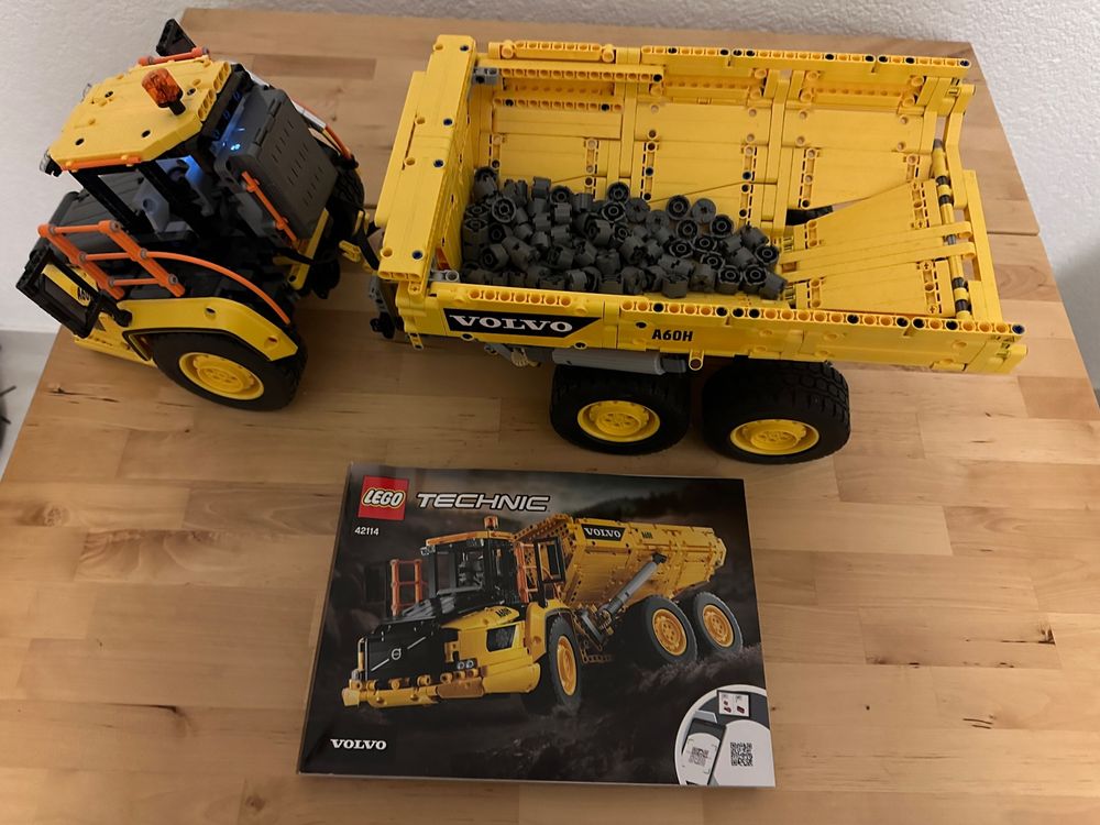 Lego 42114 Lego Technic Knickgelenkter Volvo-Dumper (6x6) (Gebraucht ...